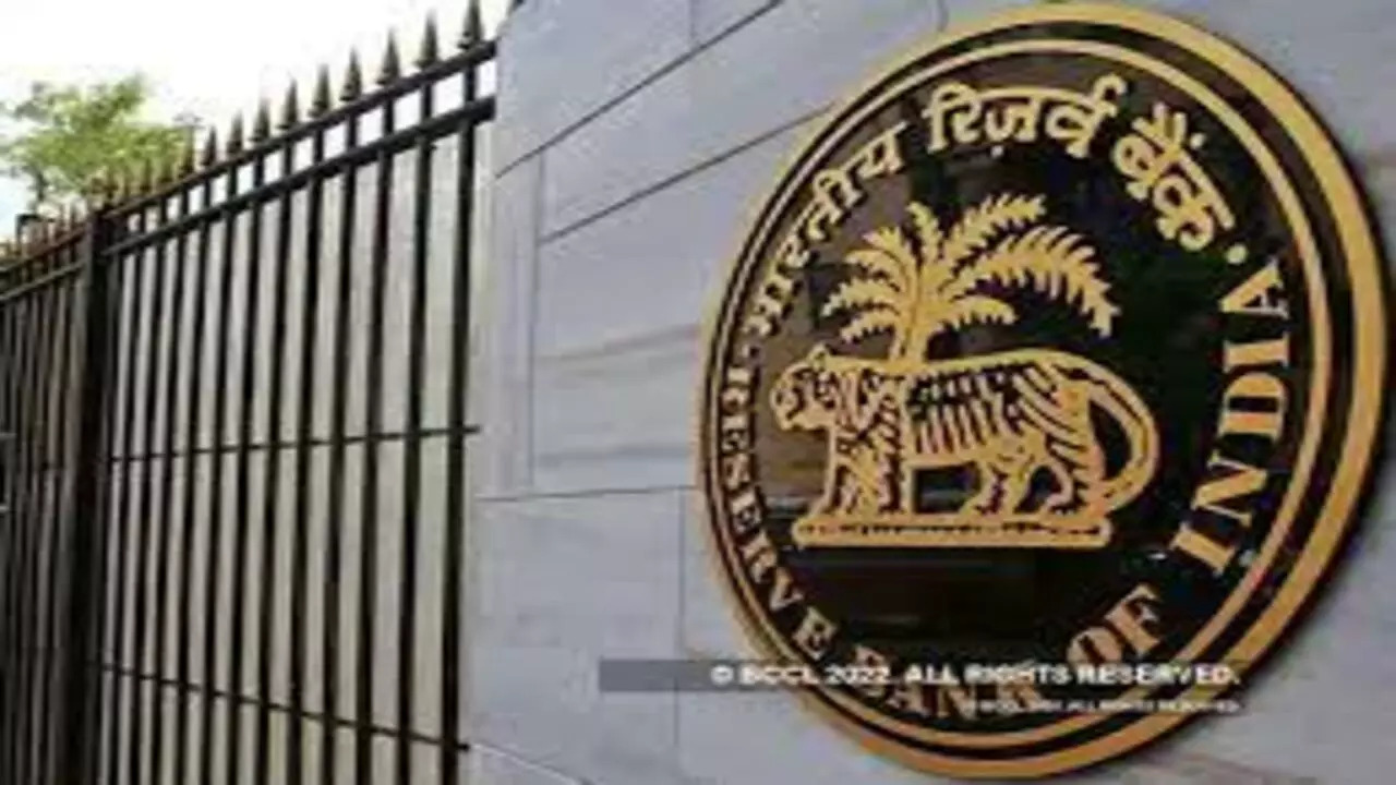 RBI gets around 8,000 complaints against NBFCs, lending apps; likely to ...