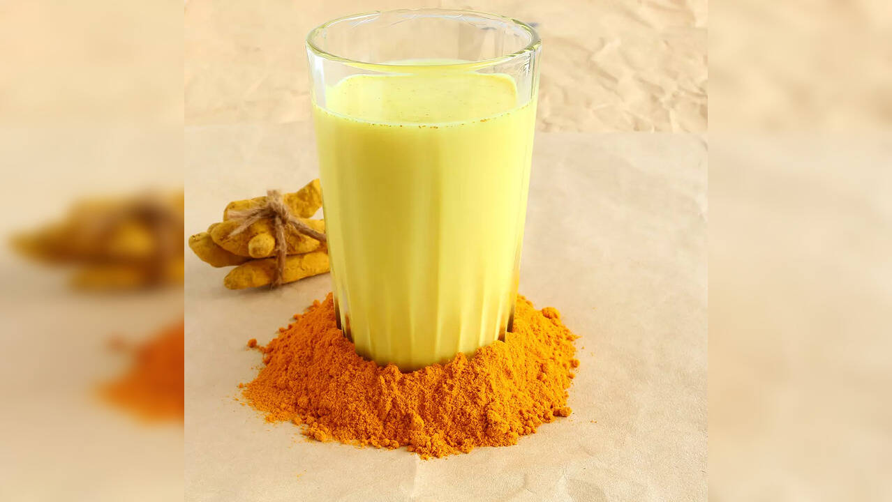 Benefits of 'golden milk' you don't want to sleep on