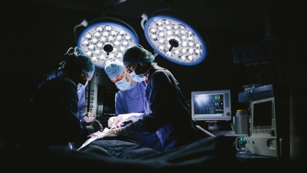 Brazil man performs nose job on himself after watching DIY YouTube ...