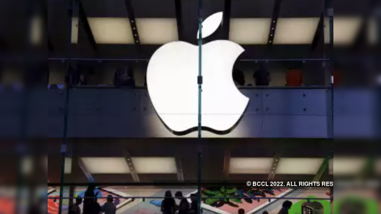 Apple accused of 'inaction' by many employees in sexual misconduct ...