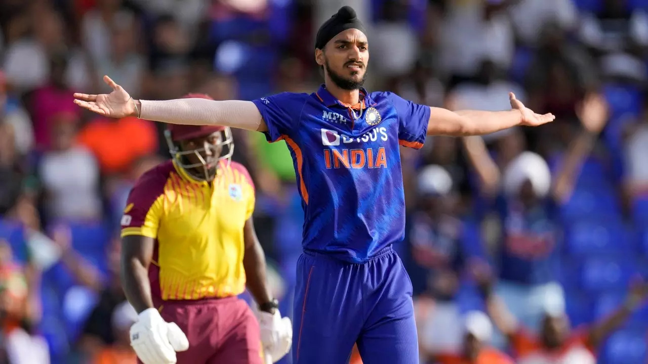 As good as anyone in the world: Ex-India pacer reserves big praise for ...