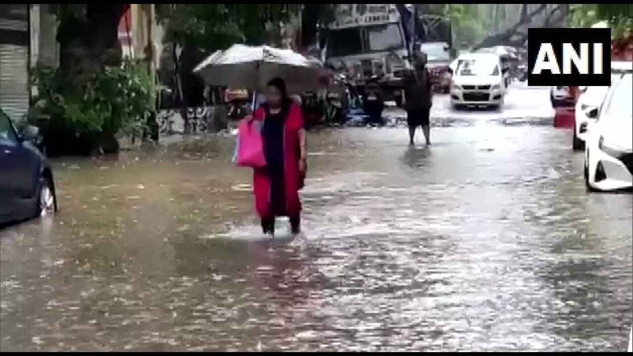 Pune rain update: IMD issues ‘red’ alert in Pune today, heavy rain to lash parts of Maharashtra ...