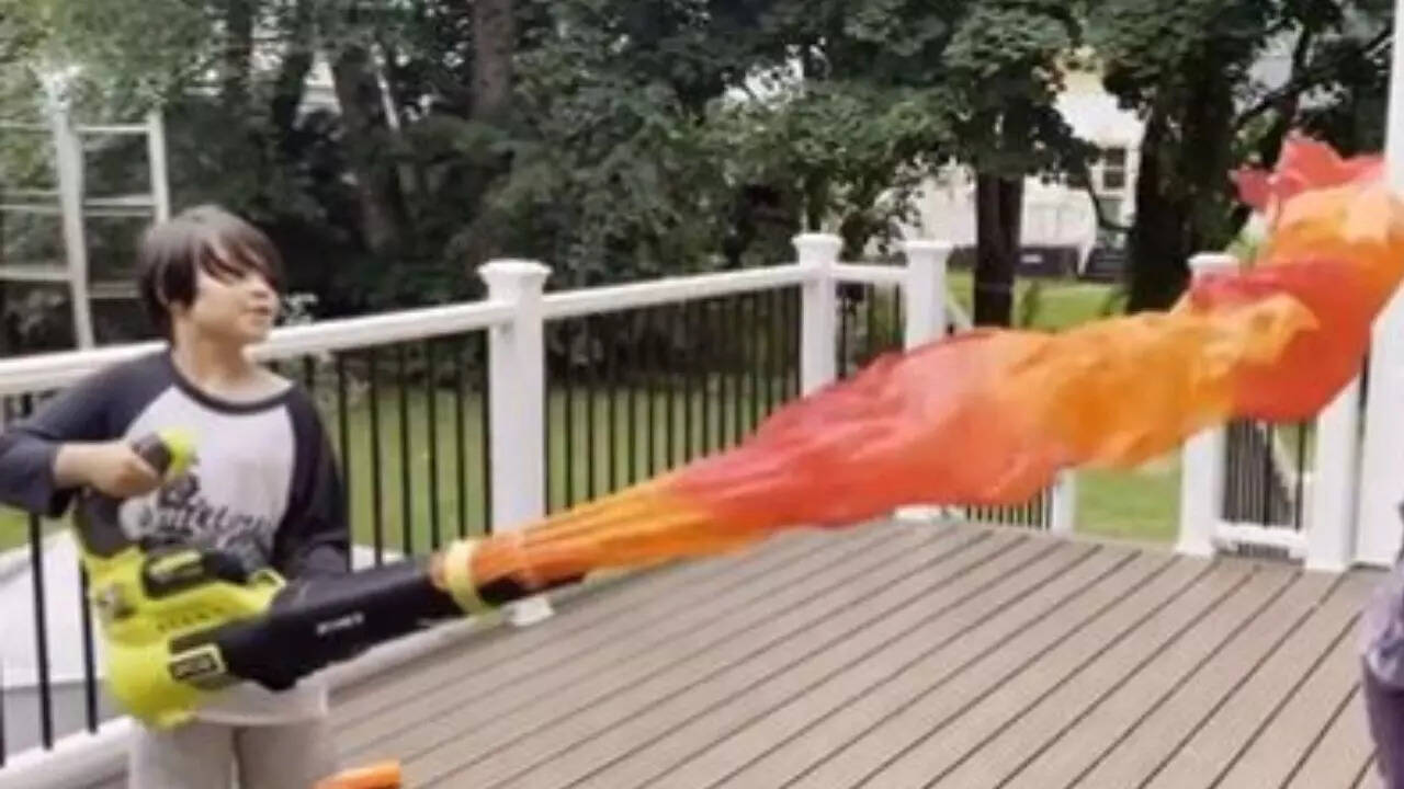 Man's creative "flamethrower" for his children upsets Twitter users ...