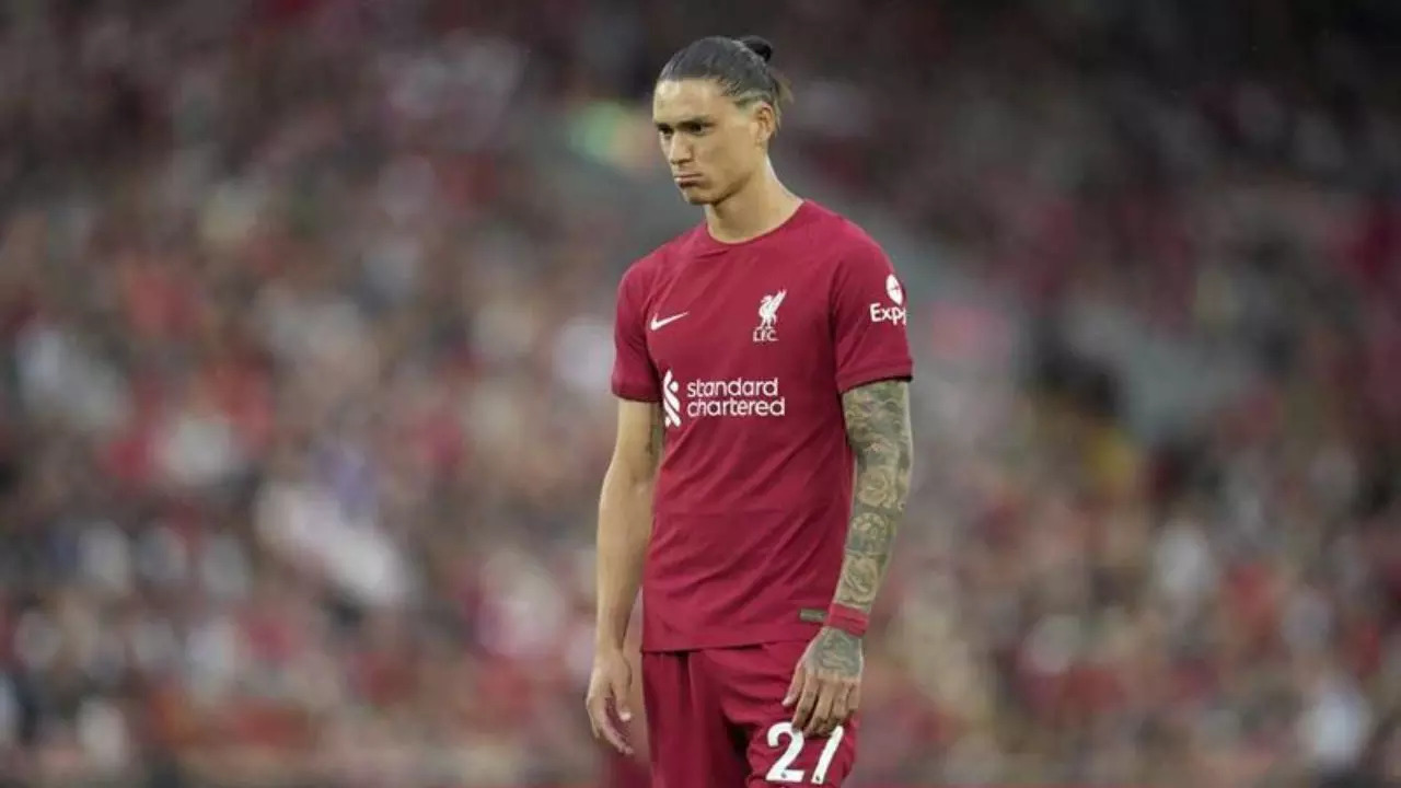 "He has to control himself": Liverpool defender Van Dijk after Nunez ...