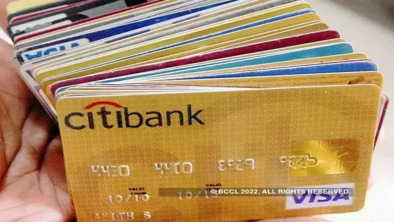 Credit card usage and how it affects your credit score, here’s all you ...