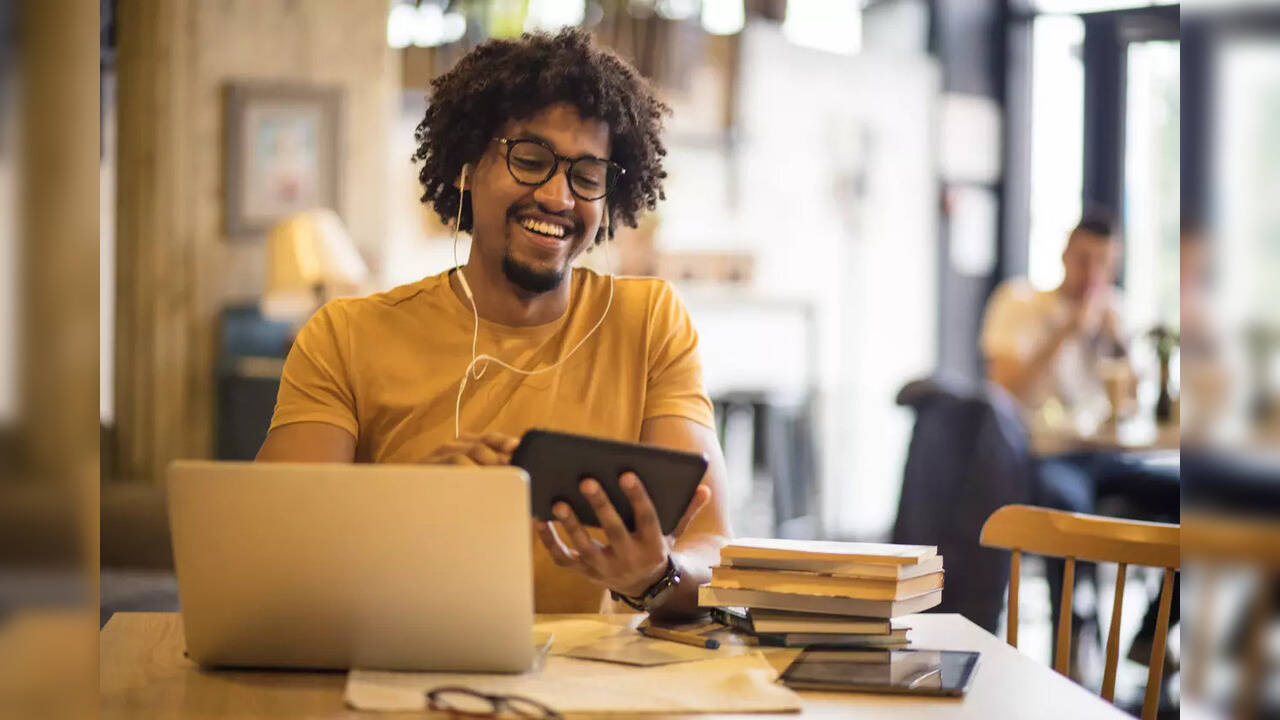 Self-talk: What are the benefits of it and how can you practice it ...