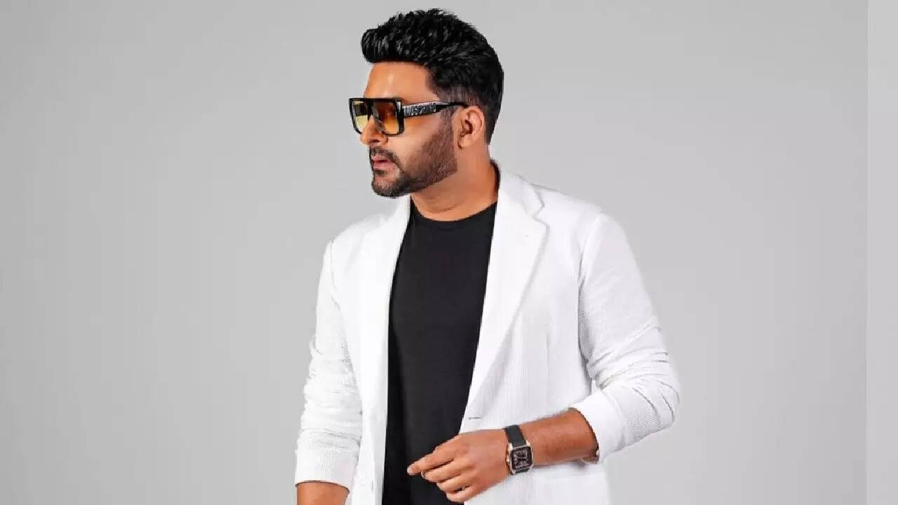 Kapil Sharma looks super fit in new look for his show The Kapil Sharma ...