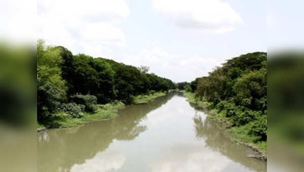 Kolkata: New bridge at Kestopur canal all set to open before puja by ...