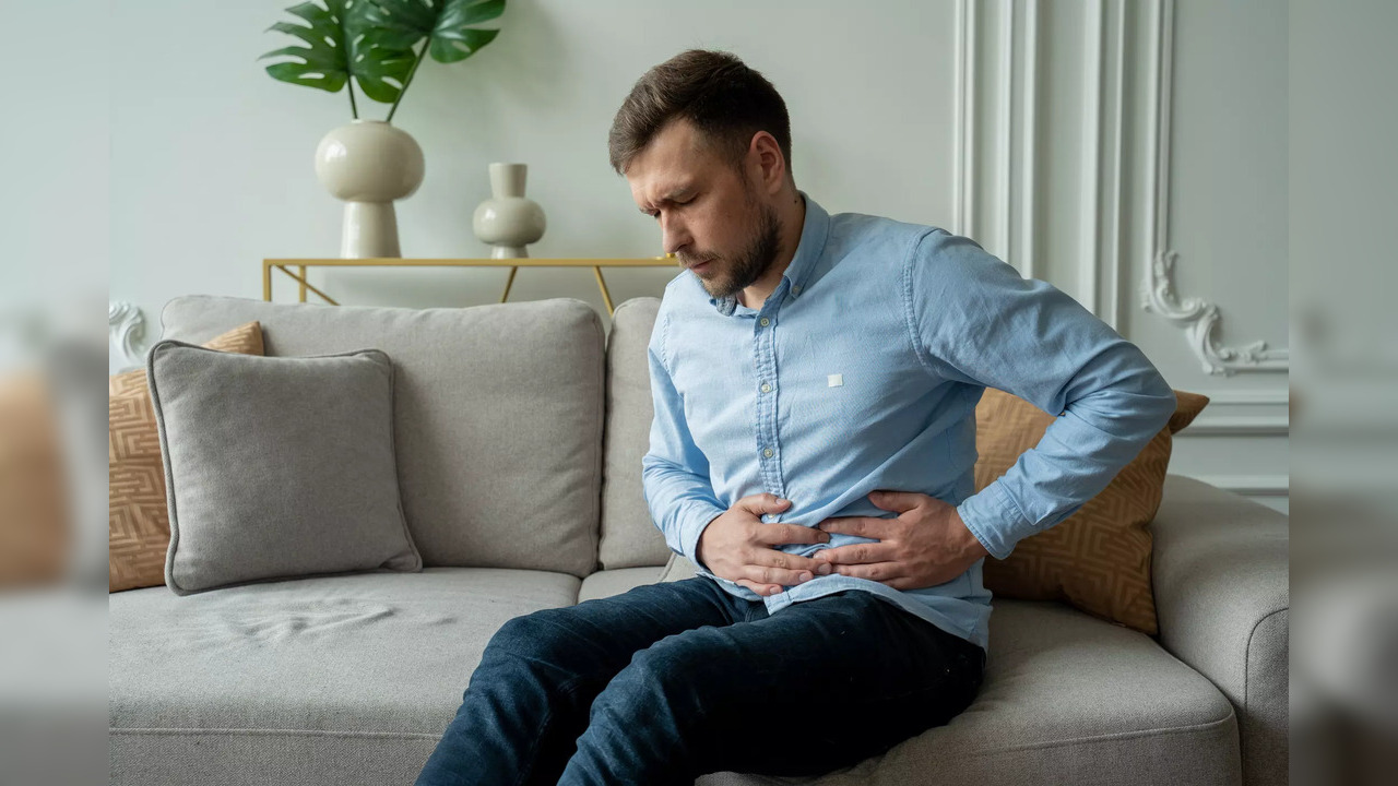 Trapped gas: Know the causes and home remedies for flatulence | Health ...