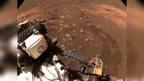 Scientists suspect martian crater may have harboured microbial life ...