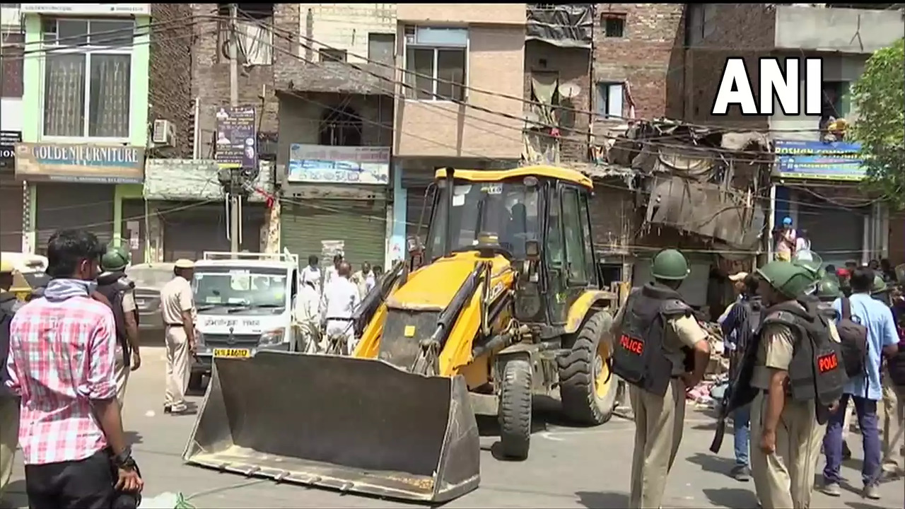 Over 470 illegal buildings razed in South Delhi this year; MCD to ...