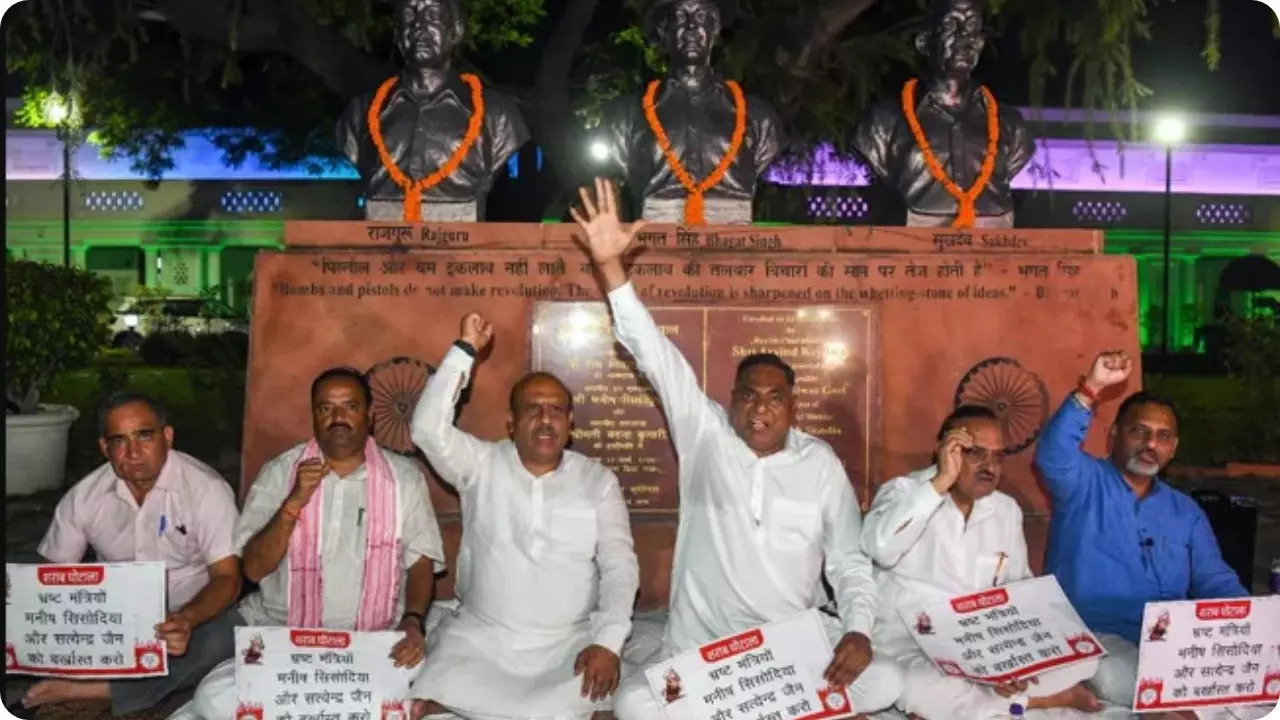 BJP MLAs end protest at Delhi Assembly, decide to hit streets against ...