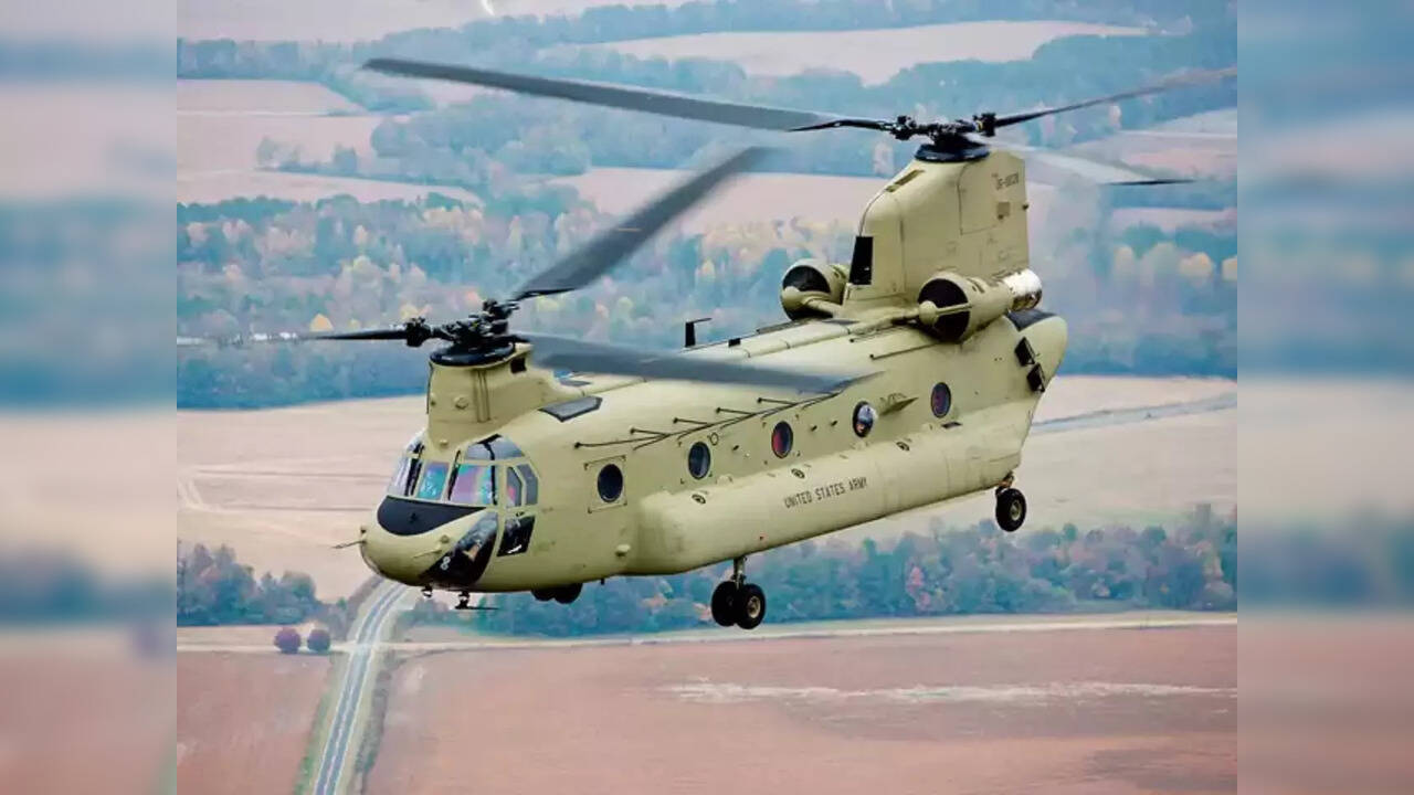 US Army grounds its entire fleet of Chinook helicopters over risk of ...