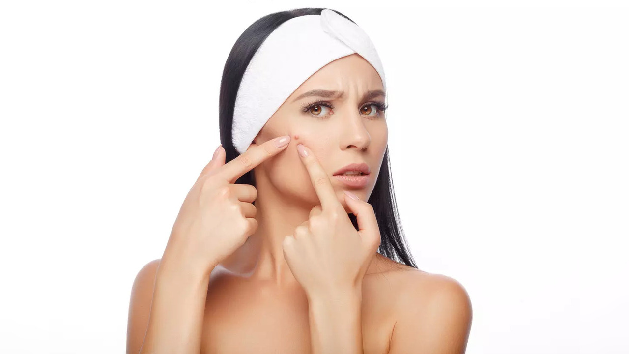 Rising temperatures and Excessive humidity can wreak havoc on your skin ...