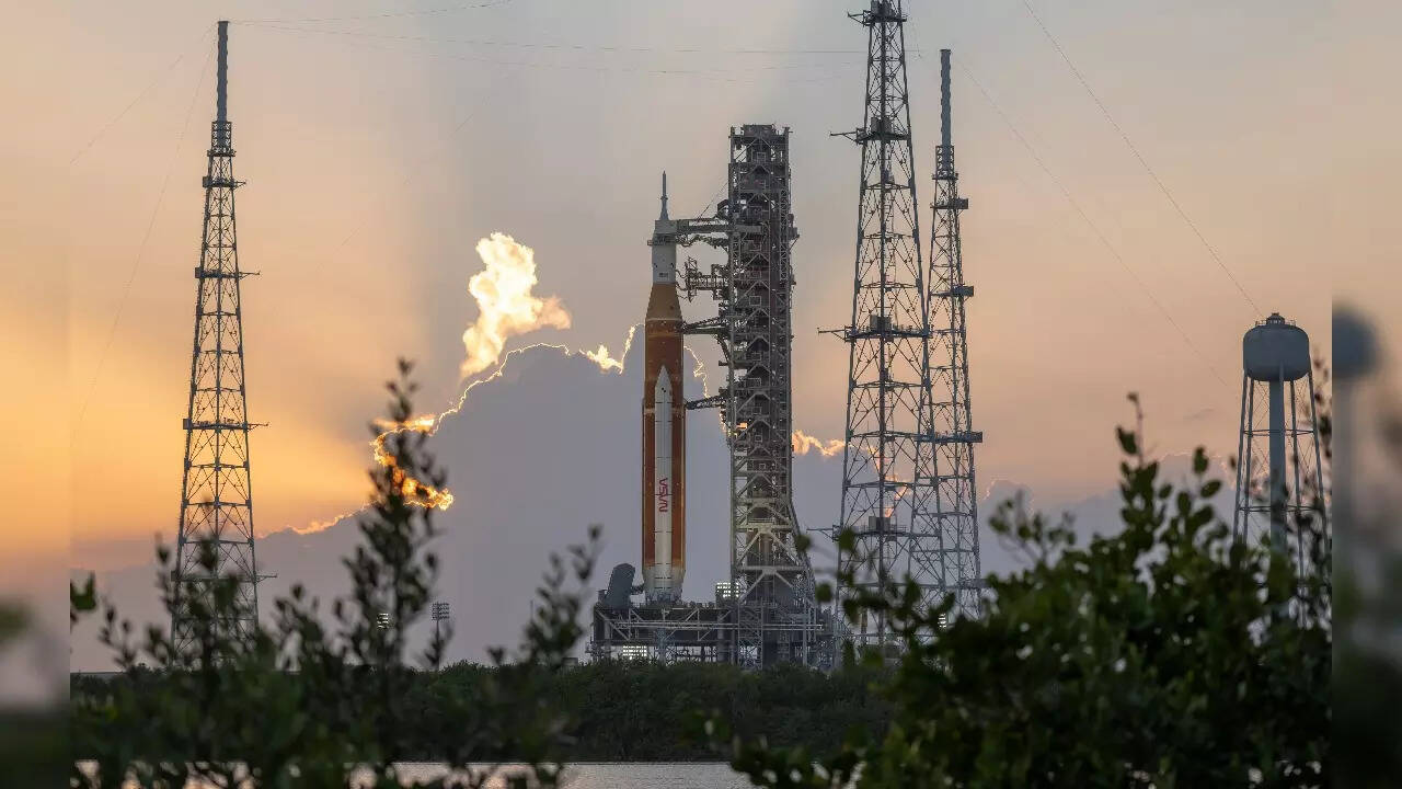 Why NASA's moon mission was abandoned twice in a row and what next for ...