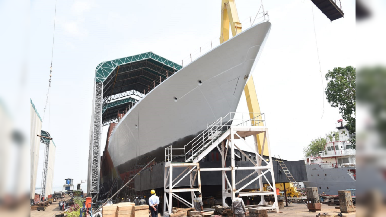 Taragiri, third of Indian Navy's stealth frigates under P-17A to be ...