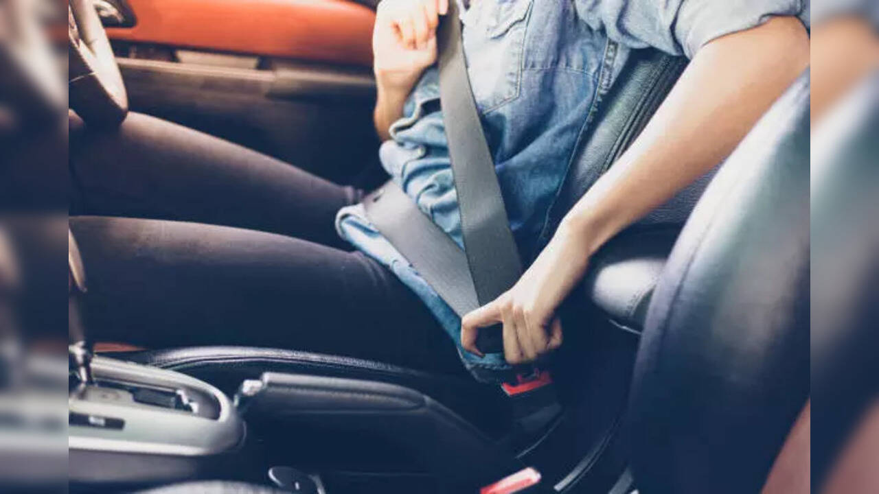 Seat belt alarm system for all passengers soon : We have traffic rules ...