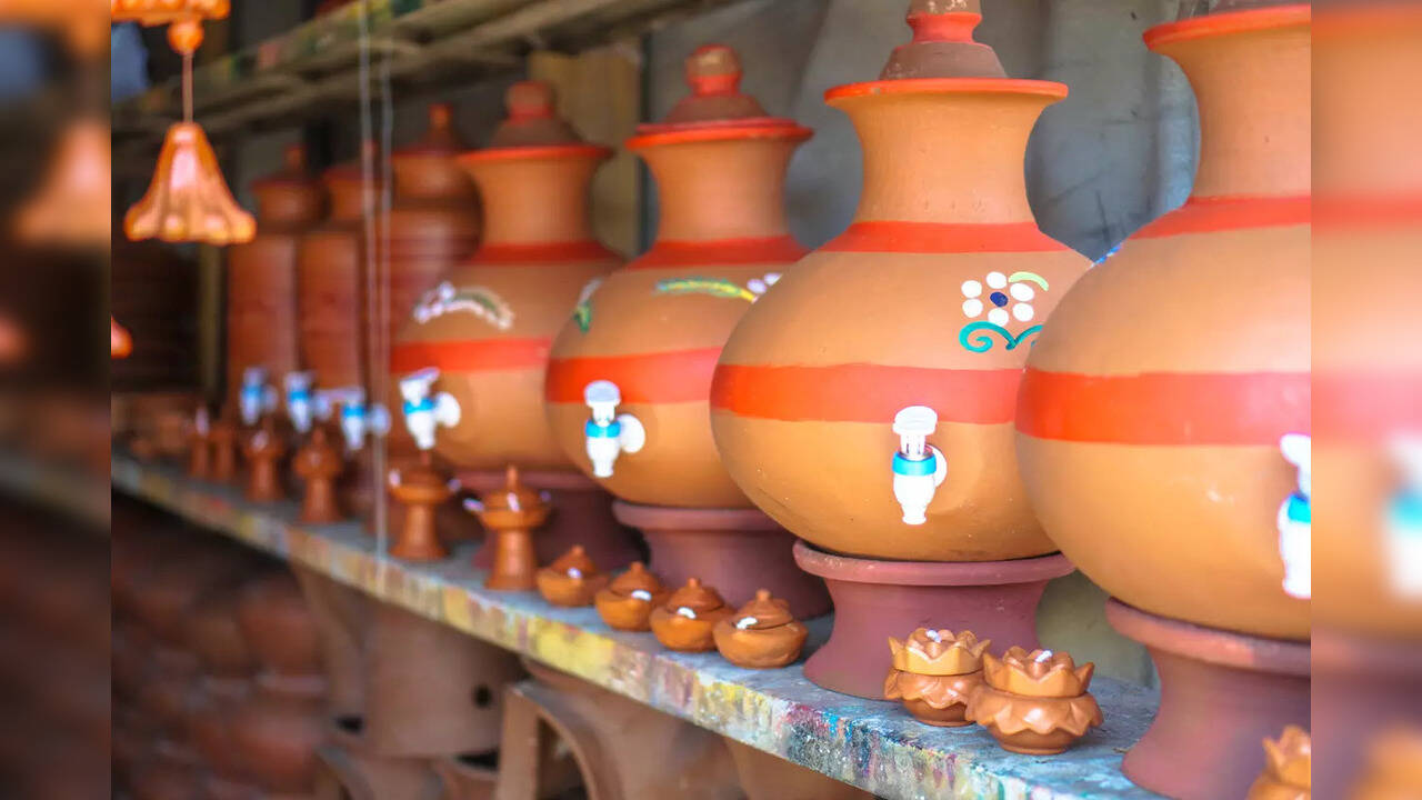 Drink water from an earthen pot to reduce acidity, boost testosterone ...