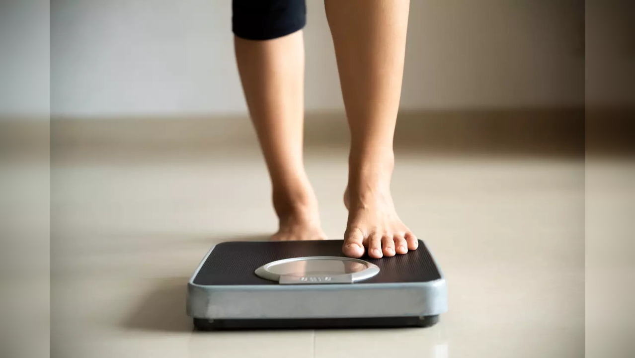 Know how eating on time can help in your weight loss journey | Health ...