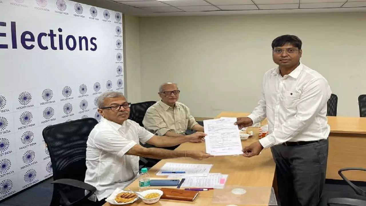 Former India captain Dilip Tirkey files nomination papers to contest ...