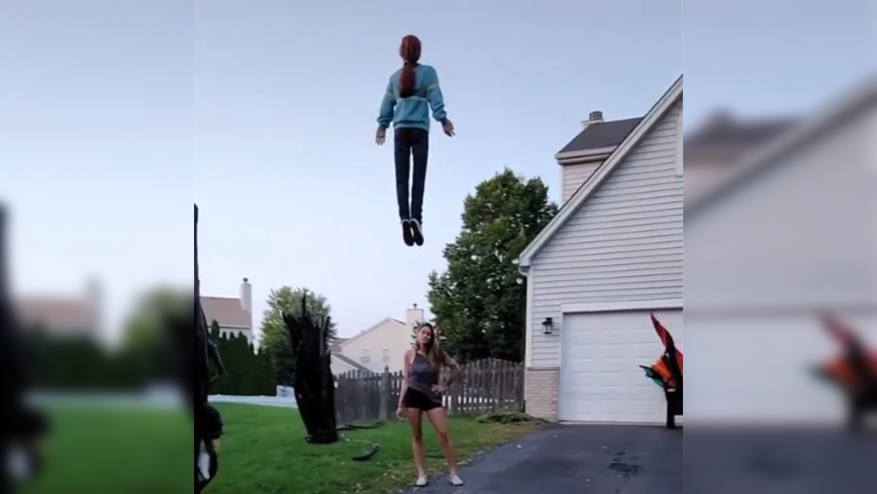 This 'levitating' Stranger Things decoration has won Halloween before ...