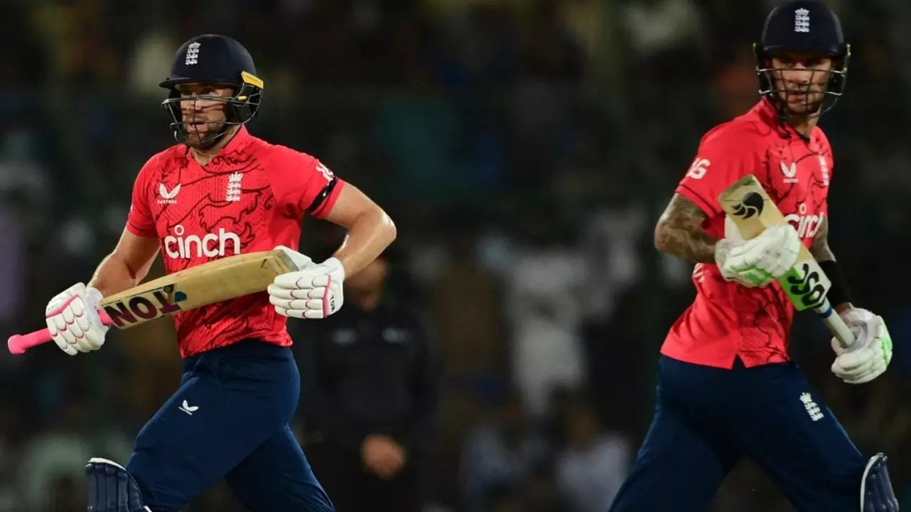 Pak vs Eng 1st T20I: England win Twenty20 international on first ...