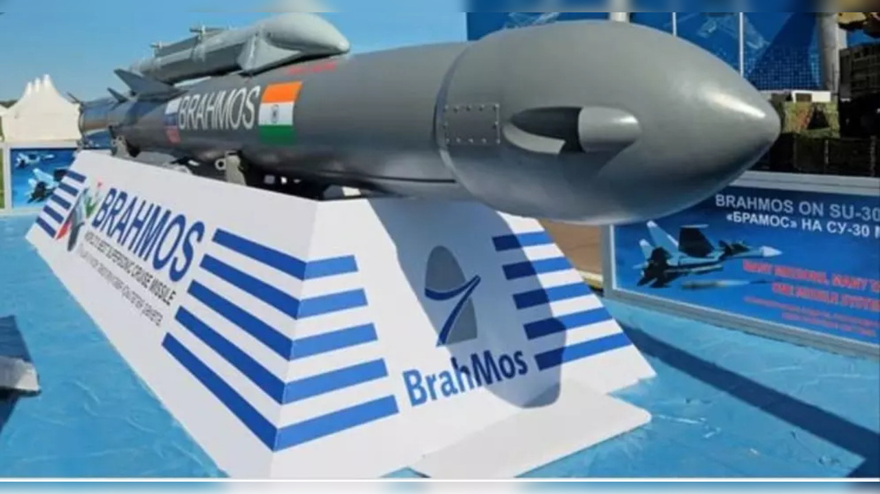 Boost to Indian Navy's operational capability as Centre signs Rs 1700 ...