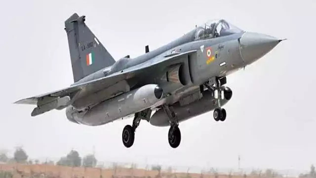 LCA Tejas is very capable aircraft, has world-class missiles: IAF ...