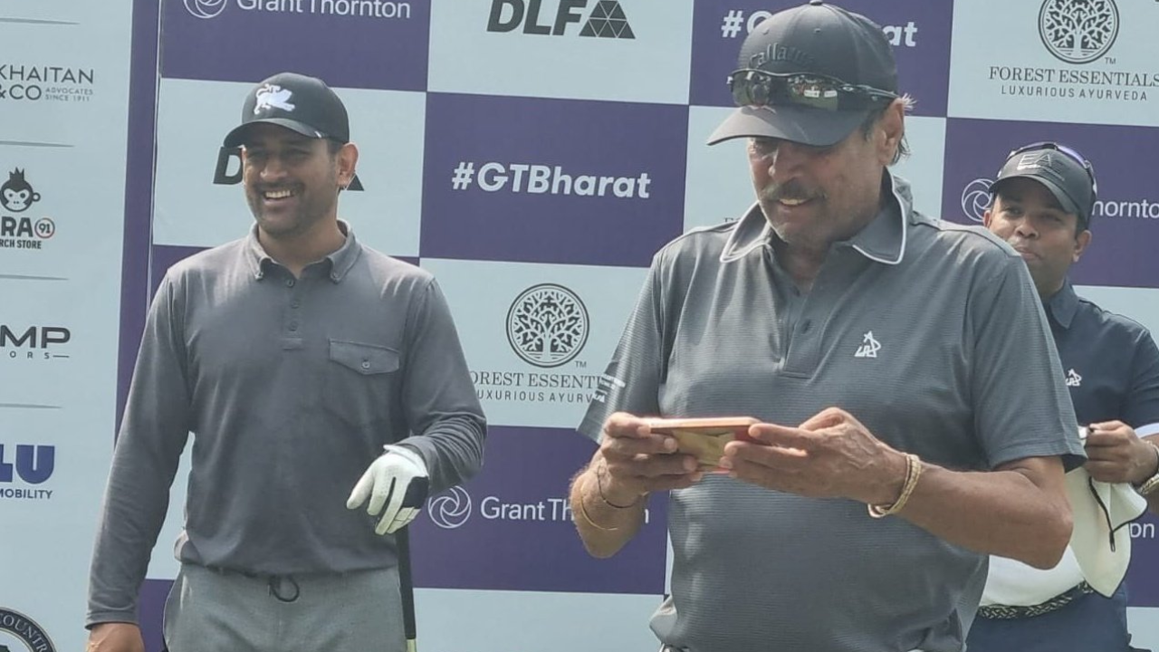India's World Cup-winning captains Kapil Dev and MS Dhoni play golf together; video goes viral ...