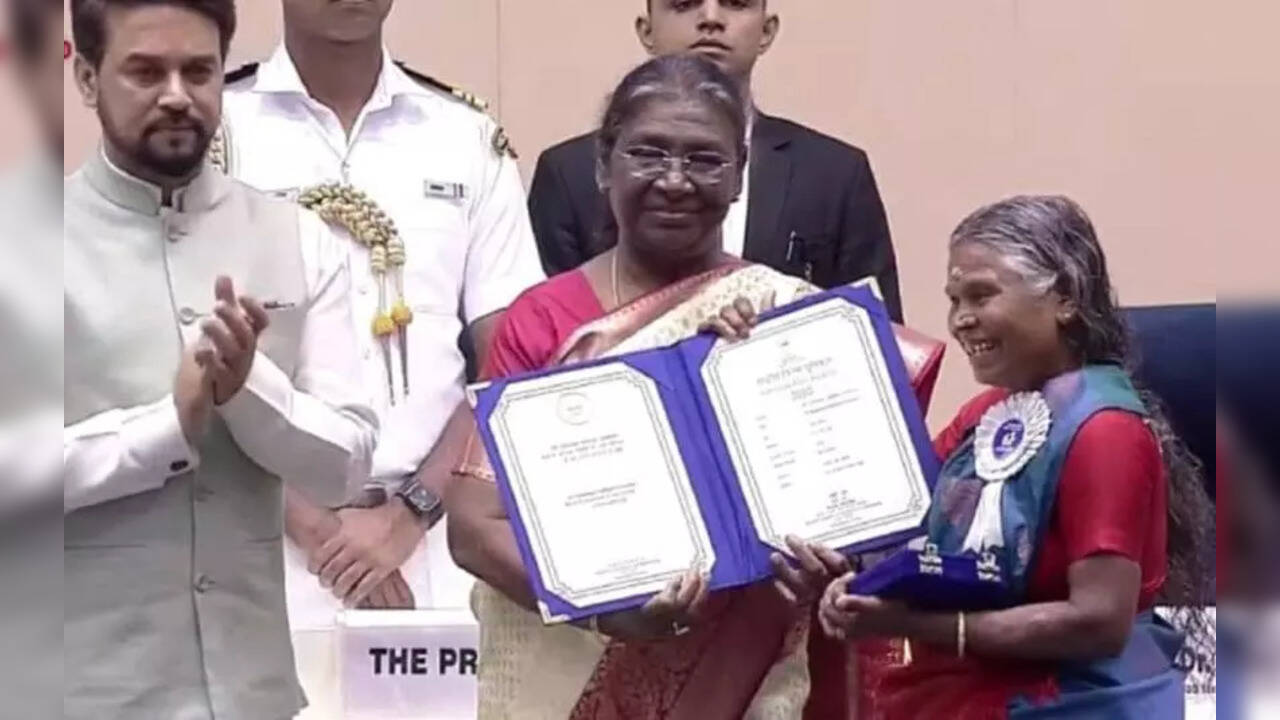 Kerala's folk singer Nanjiyamma bags Best Playback Singer at 68th ...