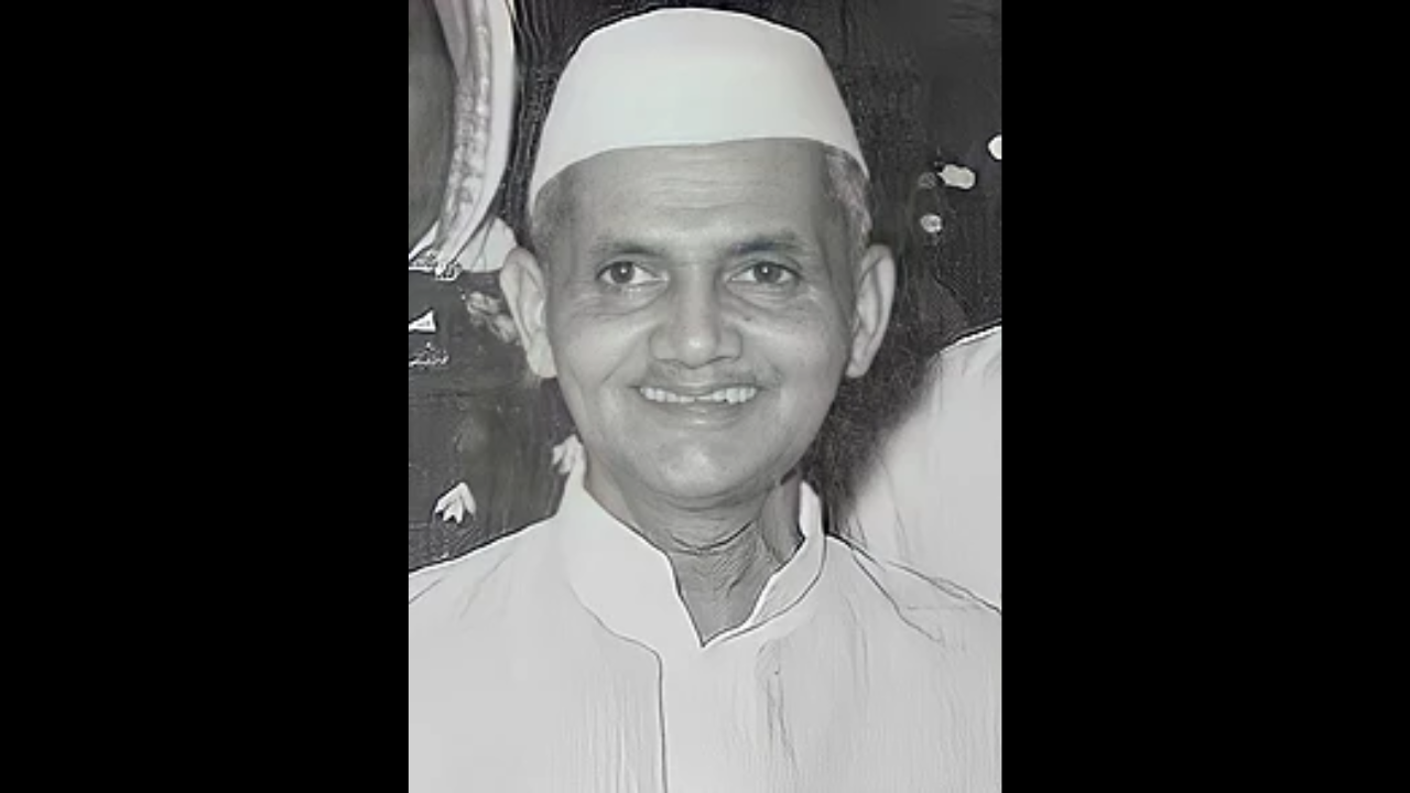 Lal Bahadur Shastri birthday| Lal Bahadur Shastri Jayanti 2022: Quotes ...