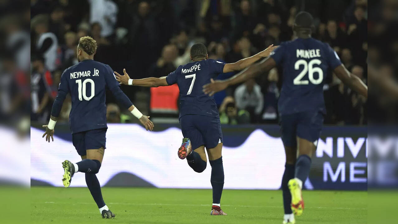 Kylian Mbappe off bench to steer PSG to victory over Nice in Ligue 1 ...