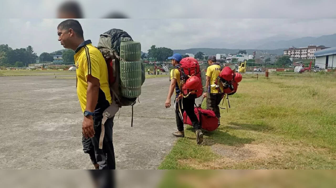 Uttarakhand Avalanche Live Update: Check Garhwal, Rescue Operation News ...