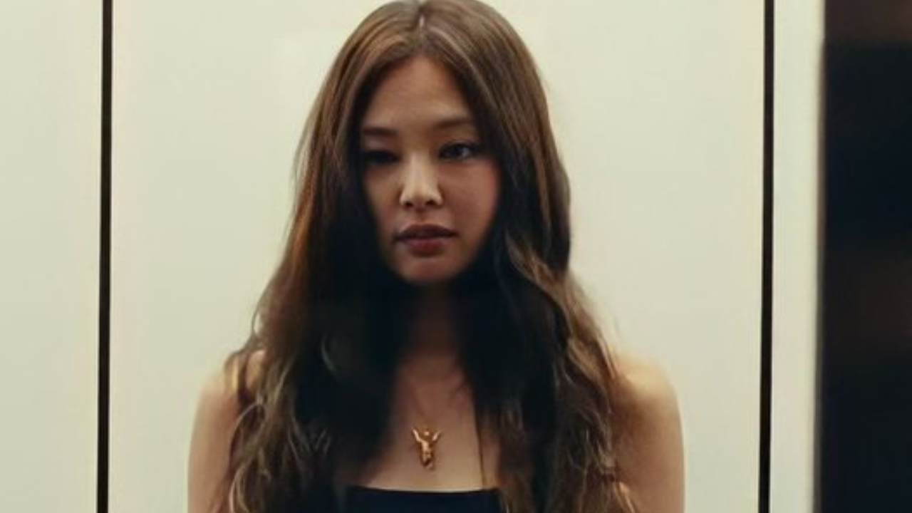 Jennie leaves Blinks shook with new potentially villainous avatar in ...