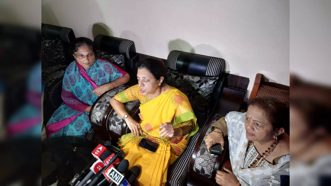 'Shinde faction just a group, not a party,' says Manisha Kayande; adds ...