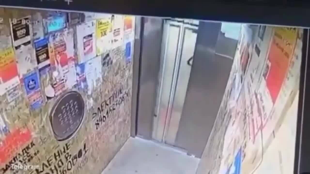 Terrifying moment faulty elevator almost chops off man's head as he ...