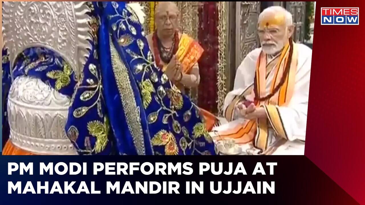 PM Modi Performs Puja At Mahakal Temple Before Inaugurating His 'Dream ...