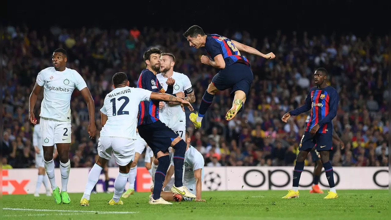 Robert Lewandowski saves drowning Barca in thrilling Inter Milan draw ...