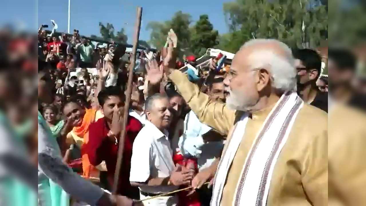 People raised 'Sher aya, sher aya,' when PM Modi arrived in Himachal ...