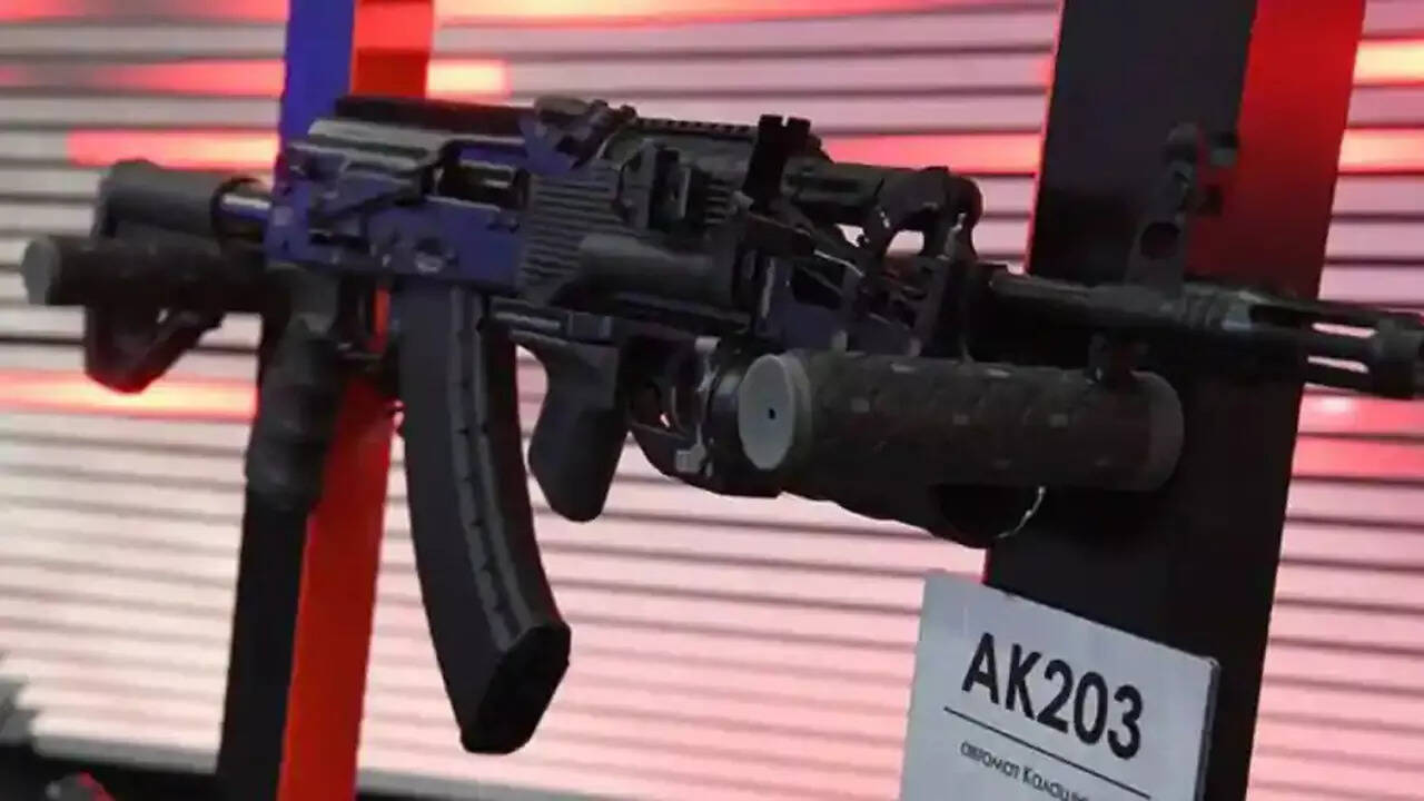 AK-203 assault rifle at DefExpo 2022 – Here’s all about the most ...