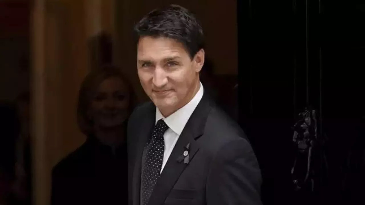 Canada PM Justin Trudeau announces ban on new handgun sales in latest ...