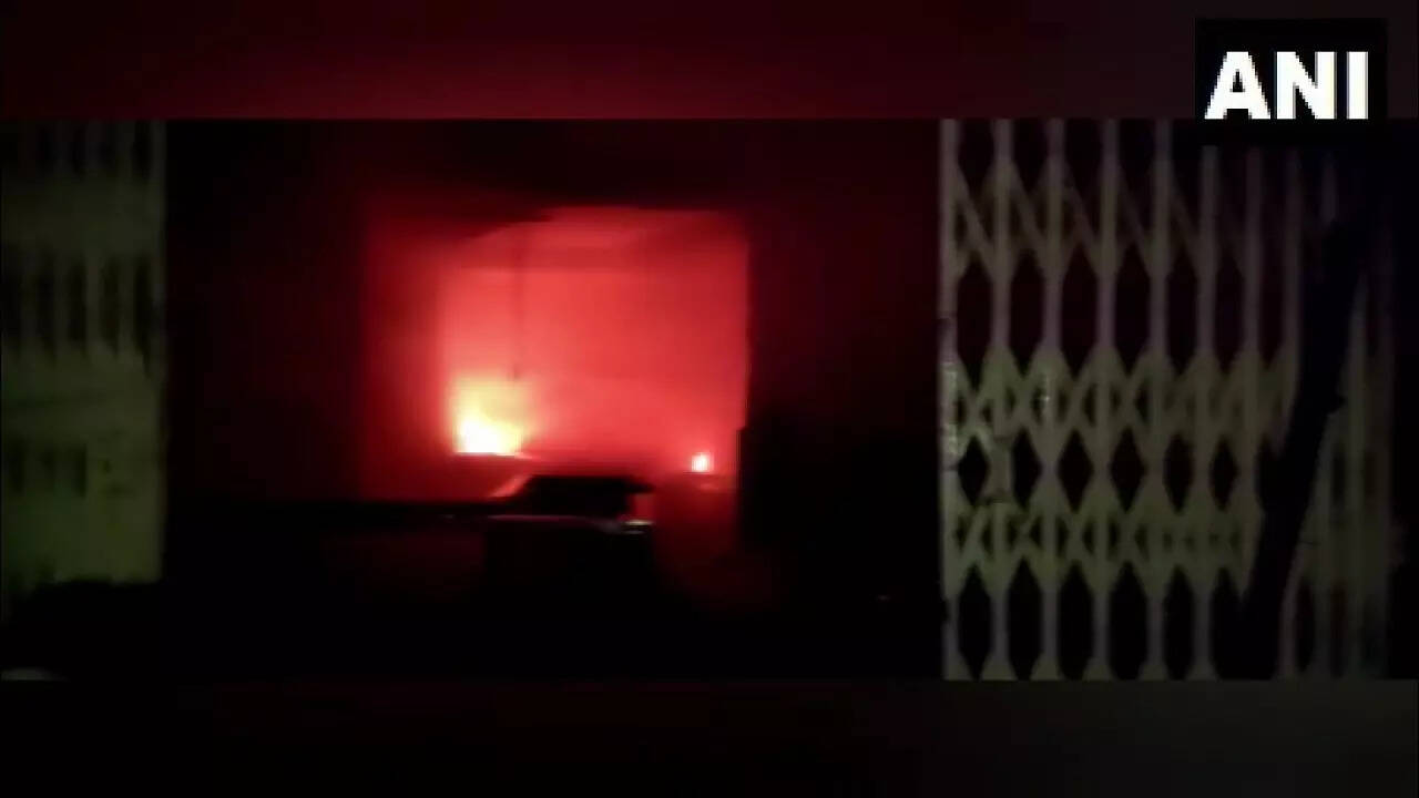 50 injured after fire breaks out in Bihar's Aurangabad during ...