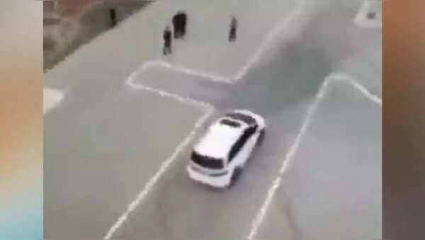 Viral video of China's driving test leaves the internet in shock ...