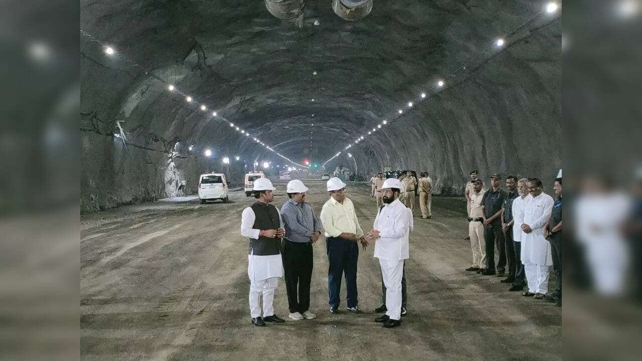 Mumbai-Pune Expressway 'Missing Link' Road to be completed by Dec 2023 ... Mumbai-Pune Expressway 'Missing Link' Road to be completed by Dec 2023 ...