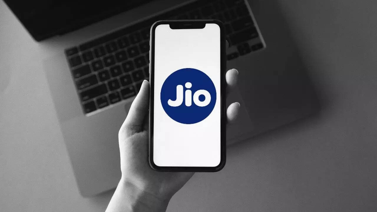 Reliance Jio Is Strongest Brand In Telecom Sector TRA Flipboard reliance-jio-is-strongest-brand-in-telecom-sector-tra-flipboard