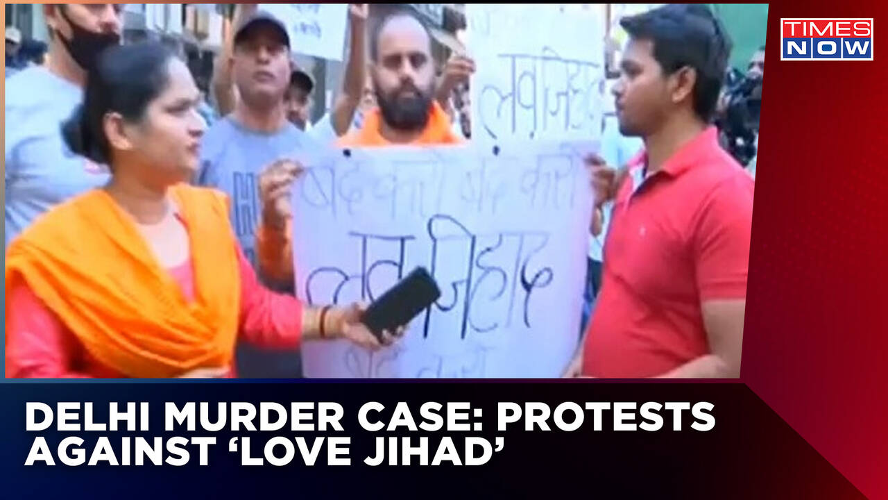 Shraddha Murder Case | Protests Outside Mehrauli Police Station, Crowd ...