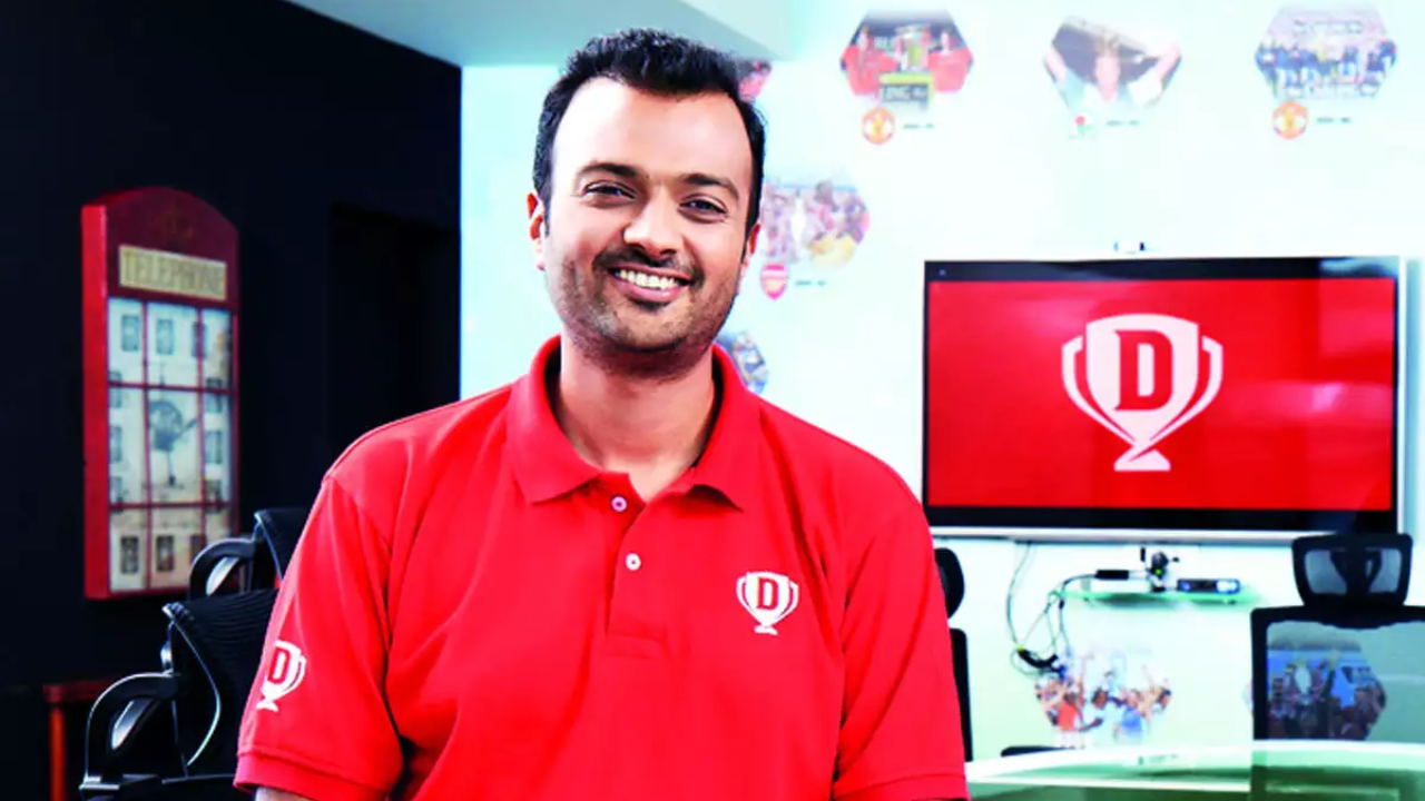 Dream11 CEO offers jobs to Indian techies laid-off by Twitter, Meta ...