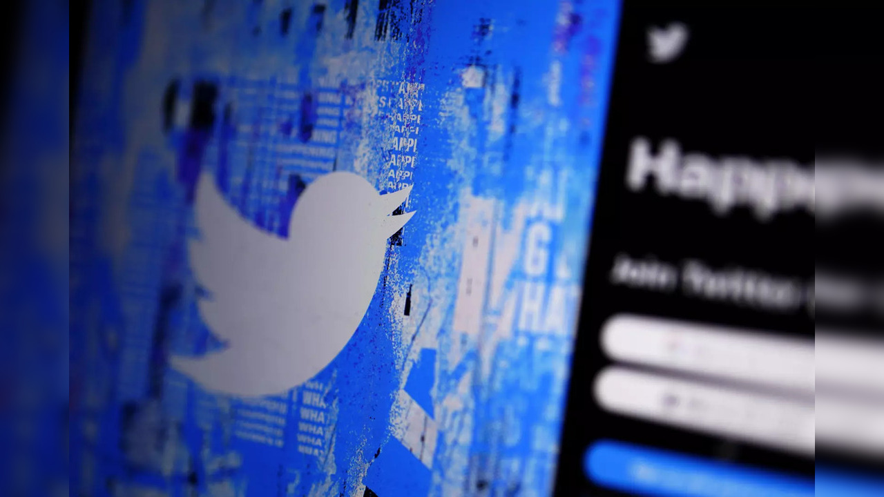 #GoodbyeTwitter trends as Twitter suffers multiple outages in India ...