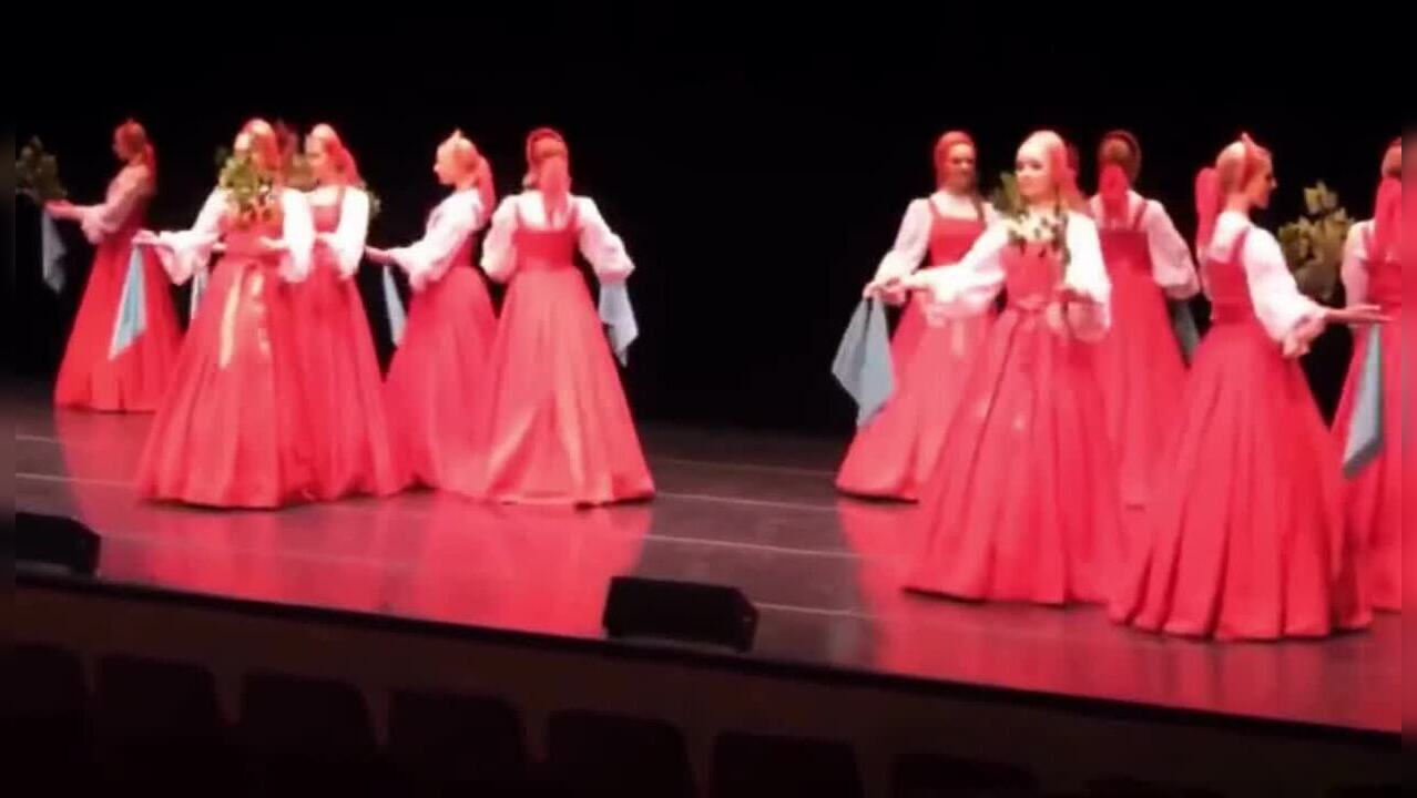 Russian Berezka dance| Russian Berezka dancers 'magically float' on ...