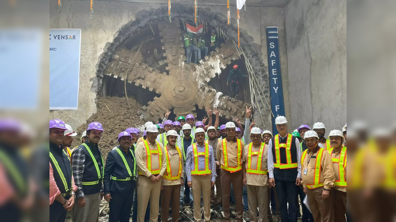 Delhi Metro: DMRC completes Phase 4 tunnelling project on Janakpuri ...